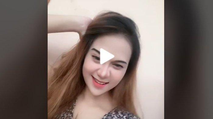 Video Alfi Damayanti Gaya Centil Viral di TikTok, Karyawati Cikarang yang Diajak Staycation ...