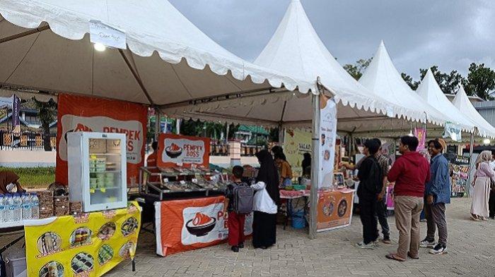 23 Stand Kuliner di Pasar Kreatif Dekranasda Kendari Sultra, Jajakan ...