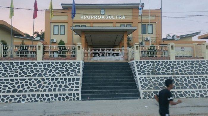 Tugas 5 Komisioner KPU Sultra Resmi Dibagi, Ini Daftar Divisi Masing-masing Anggota ...