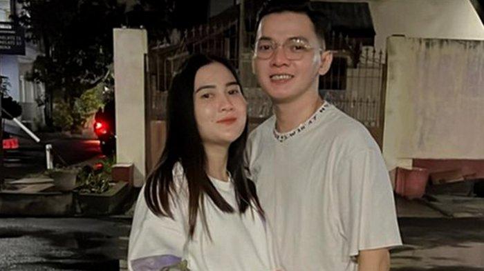 Nella Kharisma Agama Apa? Sosok dan Profil Pedangdut Asal Kediri Istri dari Dory Harsa - Halaman ...