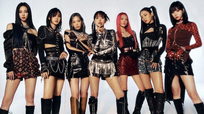 Lirik Lagu Step Back - Girls On Top (GOT the Beat) BoA, Taeyeon, Hyo ...