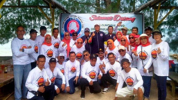 IKA SMANSA Kendari Angkatan 1982 Launching Logo Baru dan Pengkuhan ...