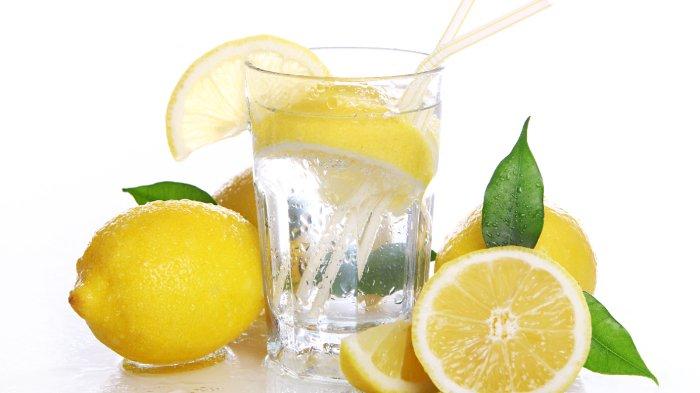 7 Manfaat Air Lemon: Turunkan Berat Badan, Perbaiki Kulit, hingga Cegah ...