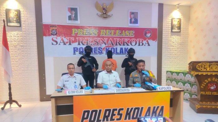 BREAKING NEWS Polisi Ungkap Kasus Penyalahgunaan Narkoba di Kolaka ... BREAKING NEWS Polisi Ungkap Kasus Penyalahgunaan Narkoba di Kolaka ...