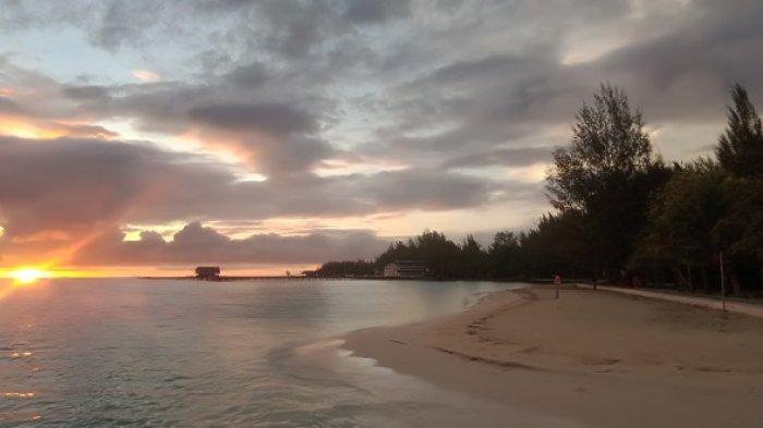 Berburu Sunrise di Pulau Bokori Sulawesi Tenggara, Cara Lain Menikmati ...