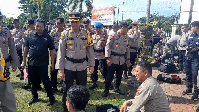 602 Pasukan Polisi Siap Amankan TPS Pemilu 2024 di Kota Kendari Sulawesi Tenggara ...