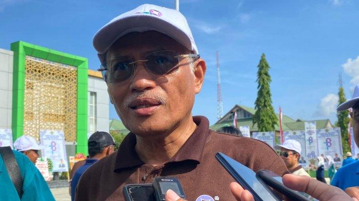 Sekda Asrun Lio Imbau ASN Kemenag Sultra Jaga Netralitas, Cegah Politik Identitas Jelang Pemilu ...