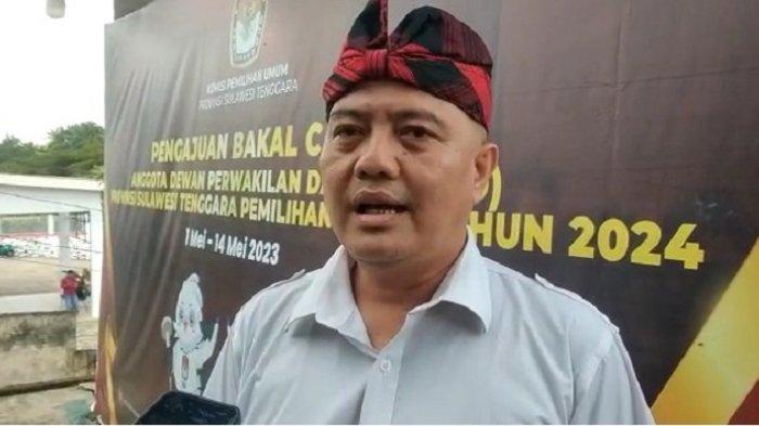 Sesumbar Bisa Terpilih di Pemilu 2024, Yurisman Star Ajukan Diri Bakal ...