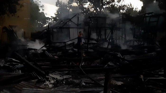 Kebakaran Pemukiman di Baubau, Dua Rumah Dinas Ludes Terbakar, Tak ada Korban Jiwa ...