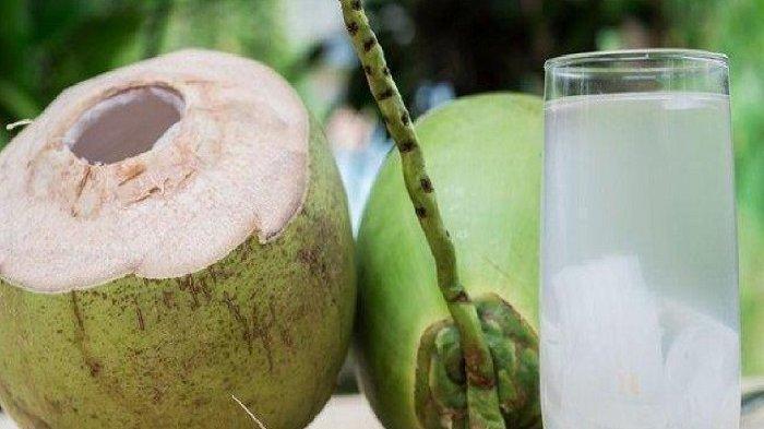 Es Ronso-ronso Menu Buka Puasa di Kabupaten Wakatobi Sulawesi Tenggara ...