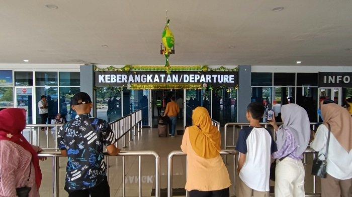 Update Jumlah Penumpang Bandara Haluoleo Kendari Sultra, Terjadi Lonjakan H+3 Idul Fitri 2024 ...