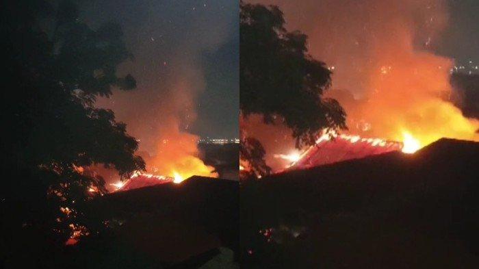 Detik-detik Rumah Warga di Kelurahan Dapu-Dapura Kendari Barat Terbakar ...