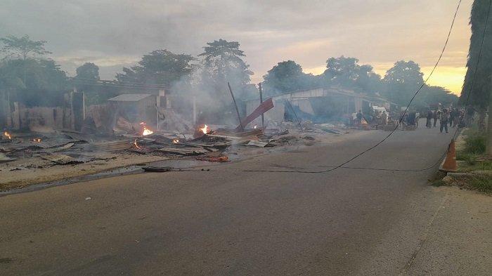 Daftar Pemilik 6 Kios Pasar Buah Arombu Konawe Hangus Terbakar, Kerugian Ratusan Juta Rupiah ...