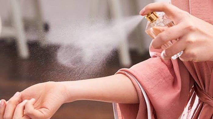 Hindari Semprot Parfum di 5 Bagian Tubuh Ini, Bisa Sebabkan Iritasi ...