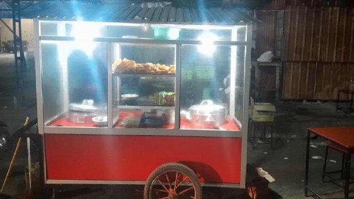 BREAKING NEWS Warung Bakso Setan di Bundaran Tank Kendari Sultra ...
