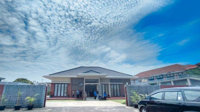 1 Unit Rumah Mewah Disita Kejati Sumsel Atas Kasus Dugaan Korupsi Yayasan Batang Hari Sembilan ...