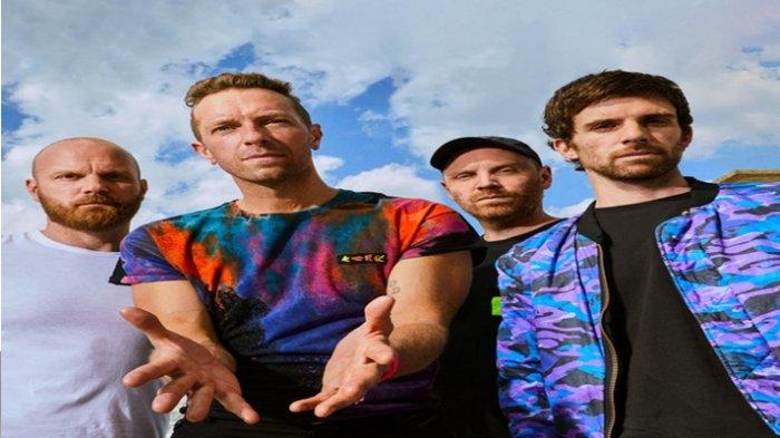 Begini Reaksi Chris Martin Soal Ada War Tiket Konser Coldplay di ...