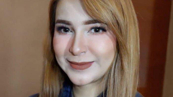 7 Fakta Puput Novel Meninggal Dunia Karena Kanker Payudara, 3 Tahun ...