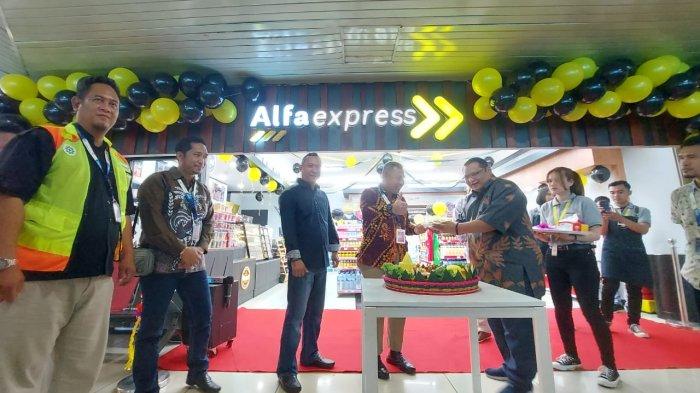 Alfaexpress Resmi Hadir di Bandara SMB II - Tribunsumsel.com