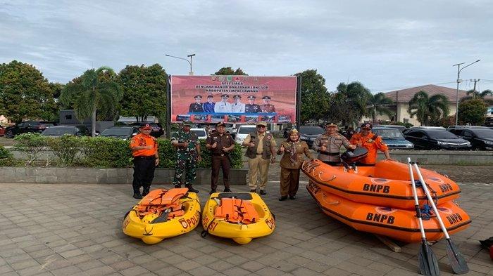 Antisipasi Bencana Banjir dan Tanah Longsor, Pemkab Empat Lawang Gelar Apel - Tribunsumsel.com