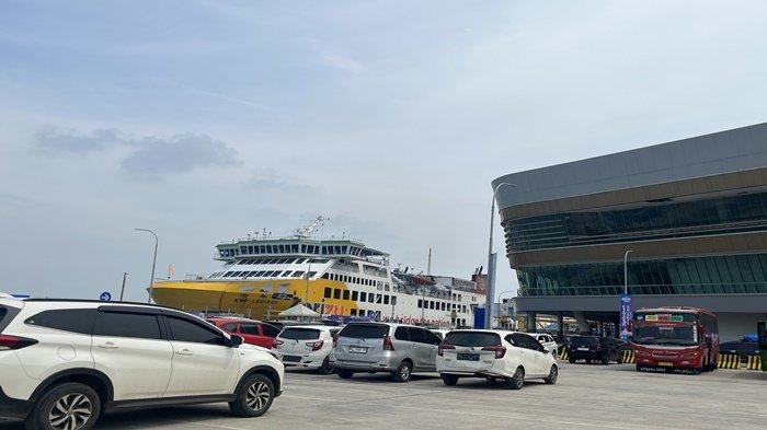 Arus Mudik Mulai Terasa, Pemudik Diimbau Pahami Radius Pembelian Tiket Penyebrangan di Bakauheni ...