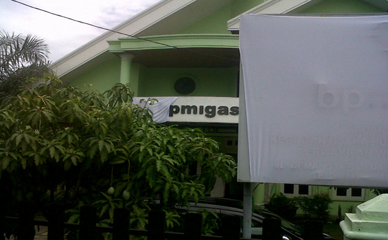 Logo Ditutup Berdasarkan Instruksi - Tribunsumsel.com