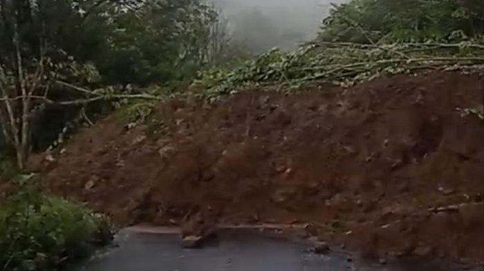BREAKING NEWS : Longsor di Empat Lawang, Jalan Poros Tebing Tinggi-Pendopo Empat Lawang Lumpuh ...