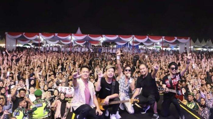 Band Radja Semarakkan Puncak HUT ke-155 Lahat, Sukses Hibur Ribuan ...