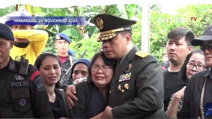 Tangis Brigjen TNI Elphis Rudy Minta Jangan Sia-siakan Pengorbanan Kompol Anumerta Ryanto ...