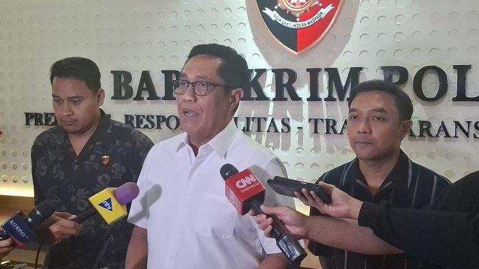 Terkuak Motif Kades Kohod Arsin dan 3 Tersangka Lain Palsukan Sertifikat Pagar Laut Tangerang ...