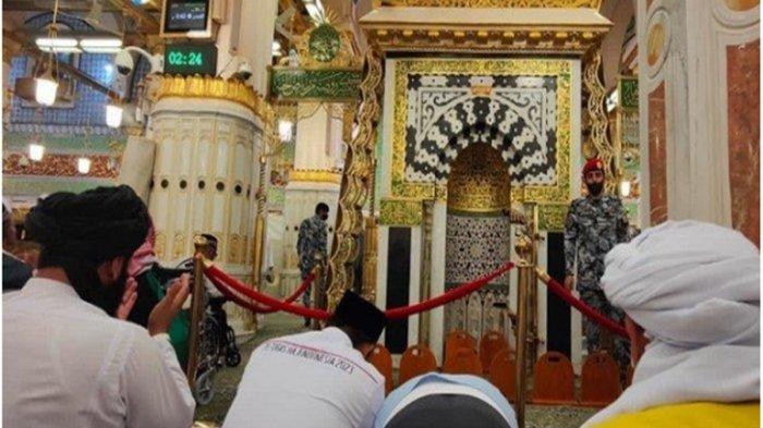 Doa yang Dibaca di Raudhah Makam Rasulullah di Masjid Nabawi Madinah ...