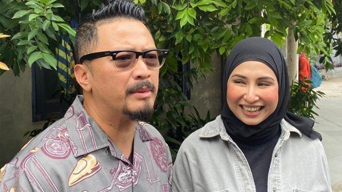 Kronologi Aktor Ferry Maryadi Dilarikan ke RS Terjatuh di Kamar Mandi ...