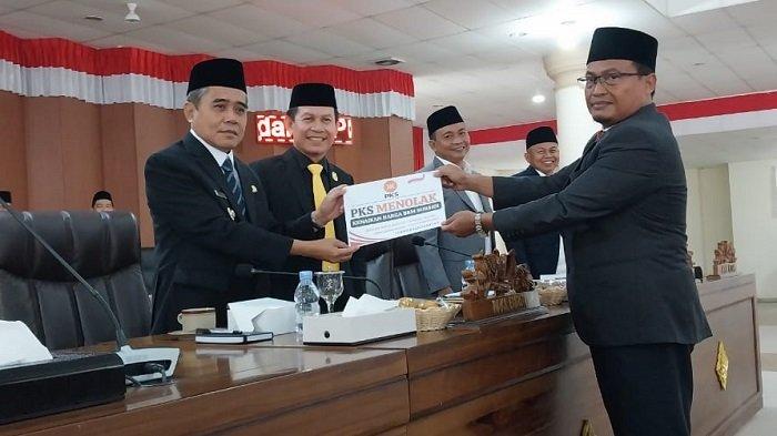 Fraksi PKS Tegas Tolak Kenaikan BBM, Begini Jawaban Wabup Ogan Ilir Ardani - Tribunsumsel.com