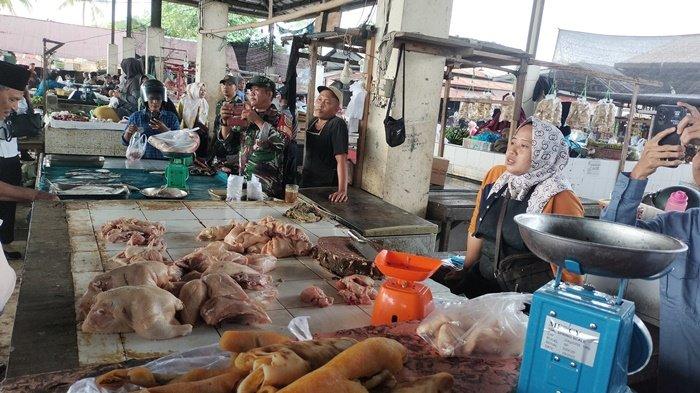 Harga Daging Sapi Tembus Rp 130 Ribu Perkilo di Pasar B Srikaton Musi Rawas Jelang Ramadan ...
