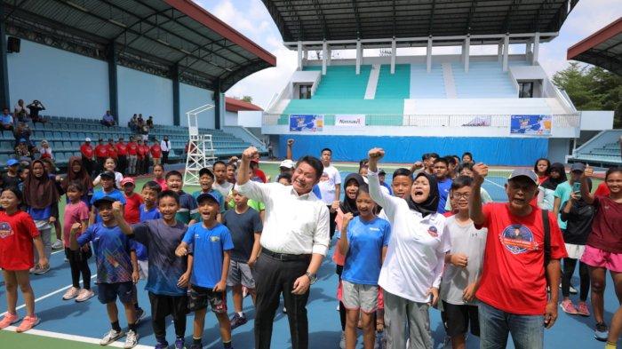 Herman Deru Buka Kejurnas Tenis Junior Piala Achmad Moerid ...