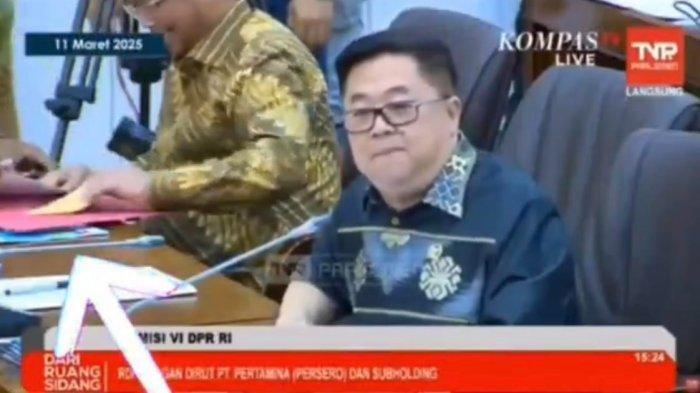 Viral Video Anggota DPR Terima Amplop Saat Rapat dengan Pertamina, Herman Khaeron: Itu Fitnah ...