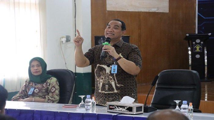Kunjungi Lapas Tanjung Raja, Kakanwil Ilham Minta Pegawai Jaga ...