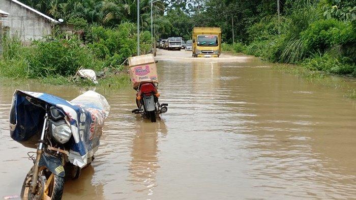 Jelang Lebaran Sejumlah Desa di Muratara Banjir Imbas Sungai Meluap, BPBD Imbau Warga Siaga ...