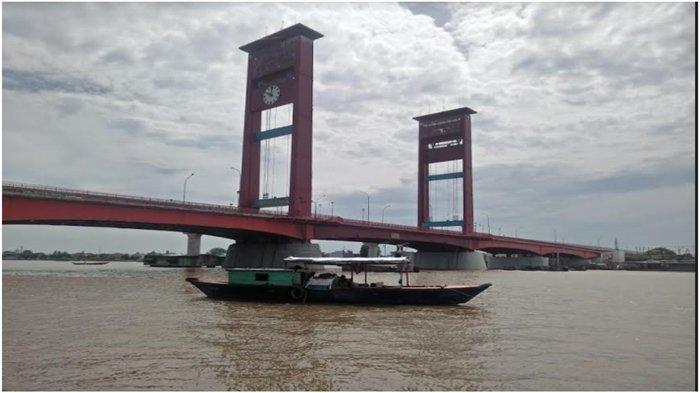 Jembatan Ampera Ditutup Sementara Saat Malam Tahun Baru 2023, Jam ...