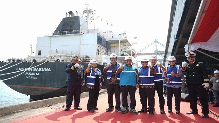 Kapal MV Latifah Baruna,Perkuat Rantai Pasok Energi Primer ...