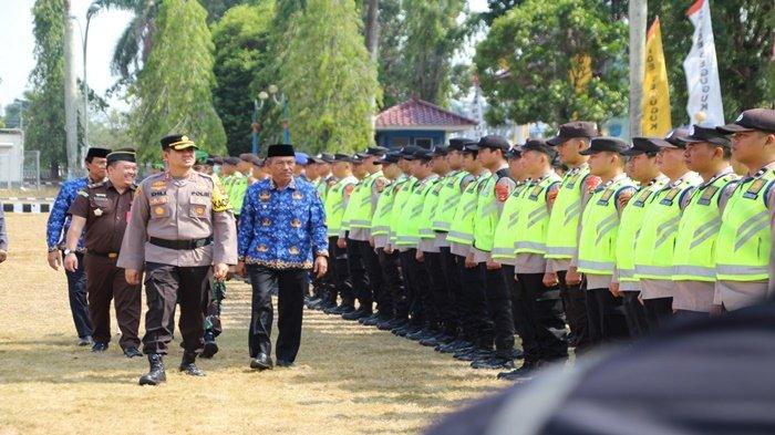 Kawal Pemilu 2024, Polres dan Pemkab OKI Gelar Pasukan Operasi Mantap Brata Musi 2023-2024 ...