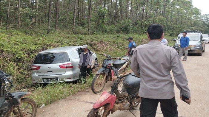 Kecelakaan 'Adu Kambing' Grand Livina Vs Honda Win di Musi Rawas ...