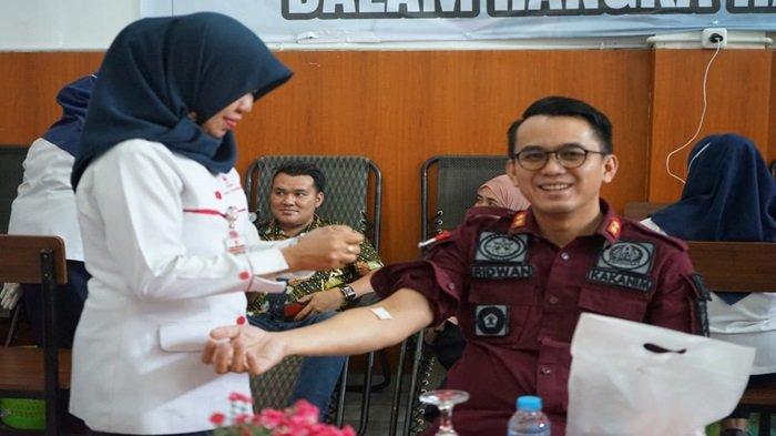 Kemenkumham Sumsel Gelar Bakti Sosial Donor Darah, Semarakan HUT Kemenkumham - Tribunsumsel.com