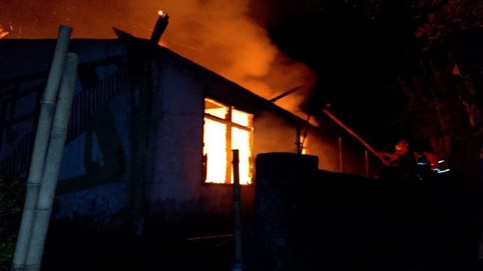 Lansia di Lahat Tewas Jadi Korban Kebakaran, Api Diduga Berasal dari Lilin di Rumahnya ...