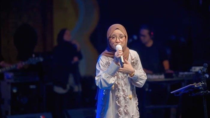 Lirik Sholawat Al Hijrotu - Nadhom Alfiyah - Alamate Anak Sholeh ...