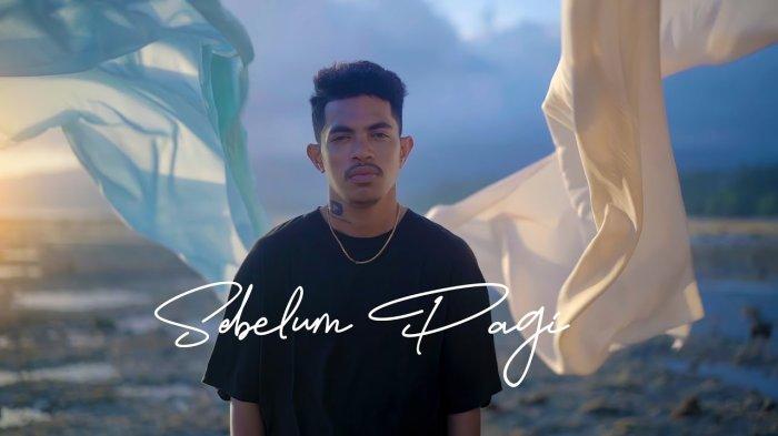 Lirik dan Arti Lagu Sebelum Pagi - Fresly Nikijuluw, Trending di ...