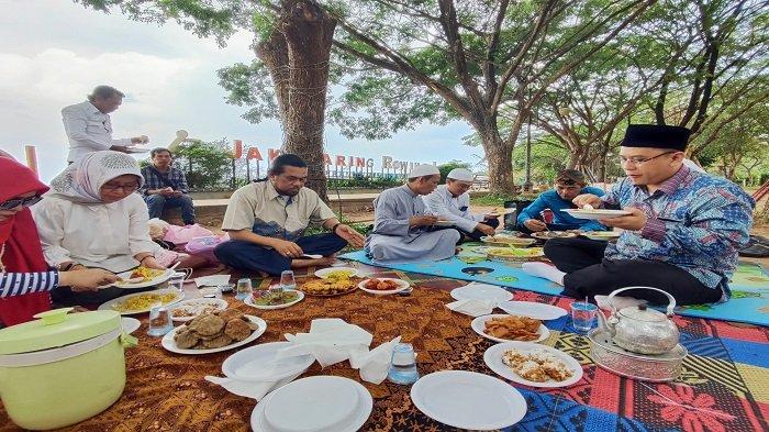 Tradisi Rebo Kasan di Palembang, Rangkaian Terakhir Digelar di Pinggir ...