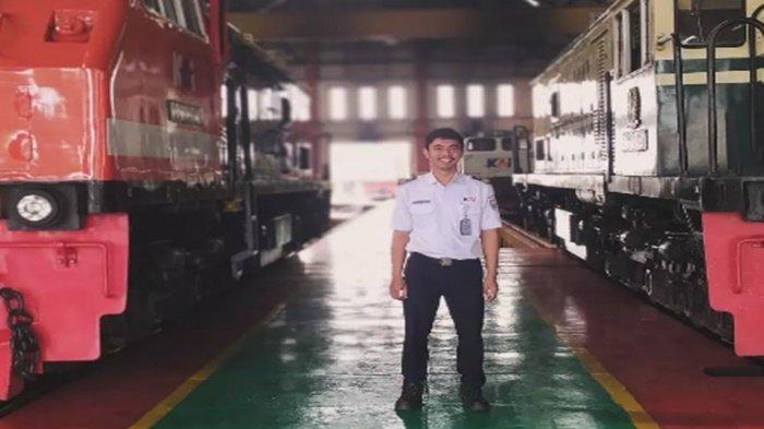 Sosok Abdillah Ramdan, Asisten Masinis Tewas Kecelakaan Maut KA Jenggala dengan Truk Kayu di ...