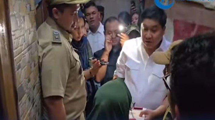 VIDEO Nasib Rumah Nenek Hasnah Dihuni 13 Orang Dibeli Menteri Ara Rp250 juta, Bakal Direnovasi ...