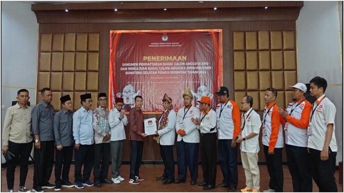 PKS Parpol Pertama Daftarkan 75 Bacaleg DPRD ke KPU Sumsel, 3 Petahana Kembali Maju ...